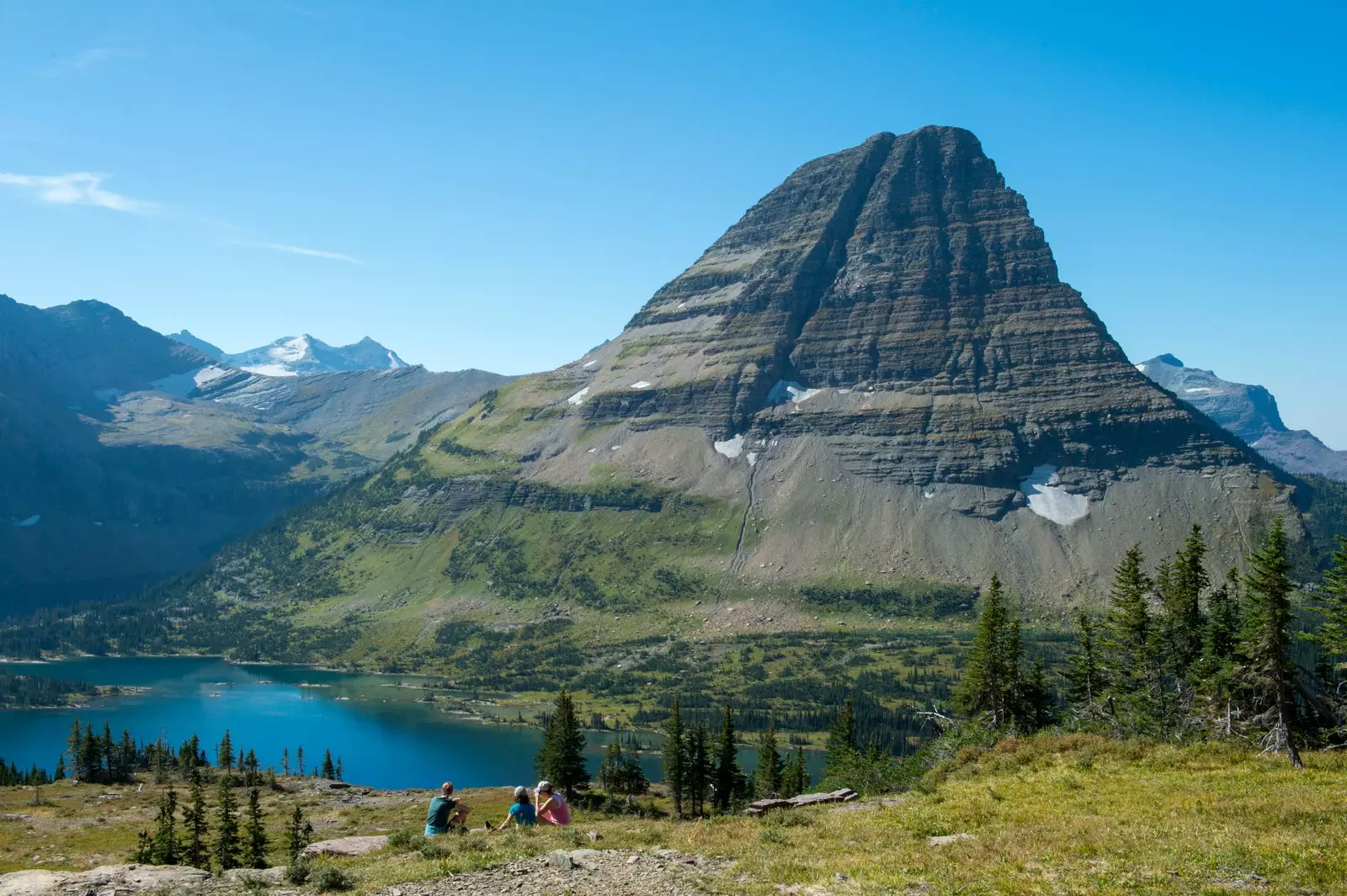 Bearhat Mountain vicino al lago nascosto nel Glacier National Park Montana