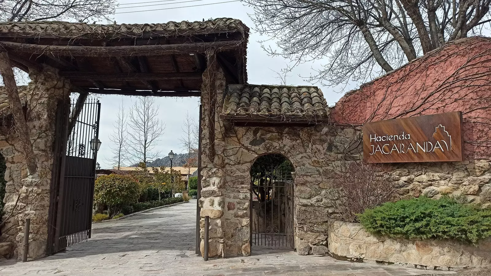 Hacienda Jacaranda Sierra Madrid