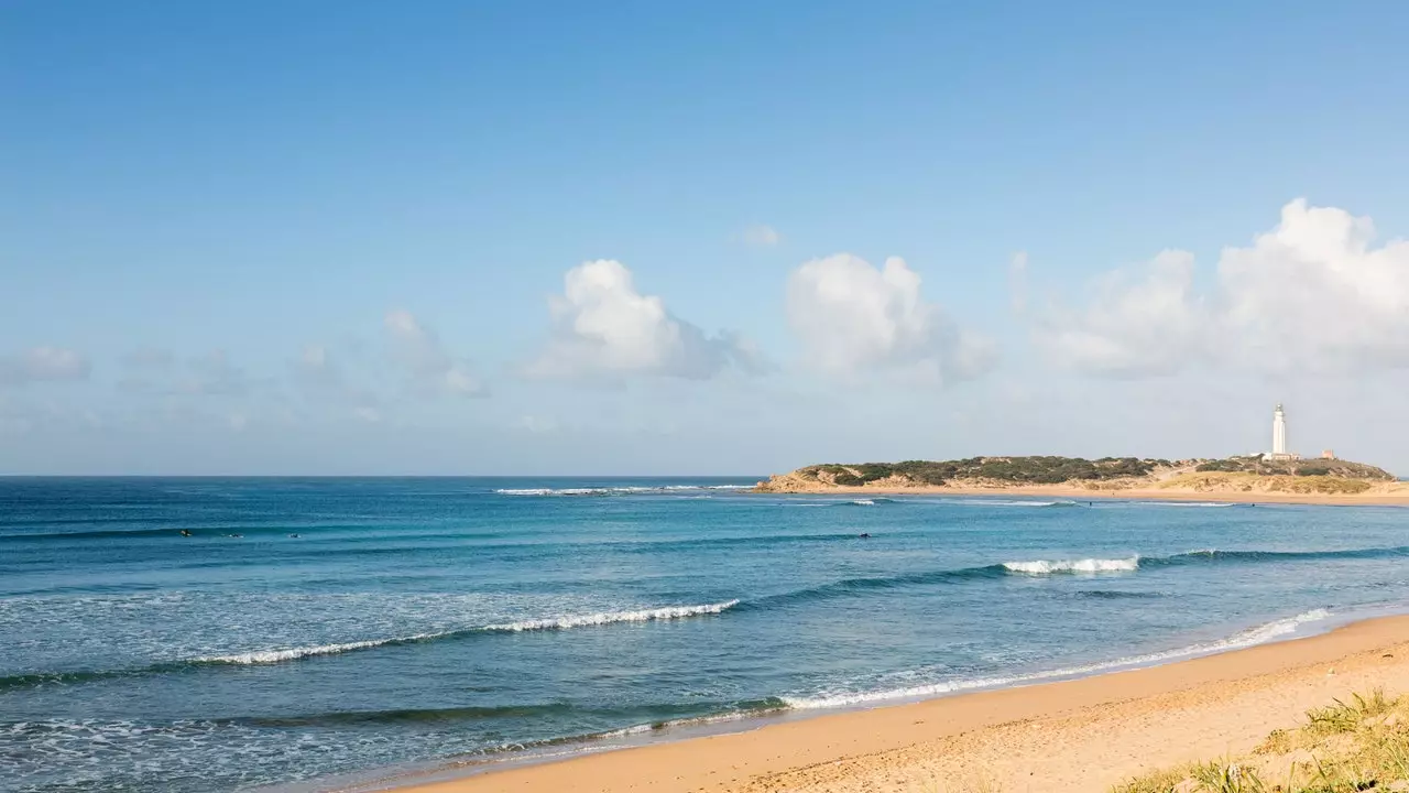 Od Barbate po Conil máčanie: kúpeme sa na najlepších plážach Cádizu