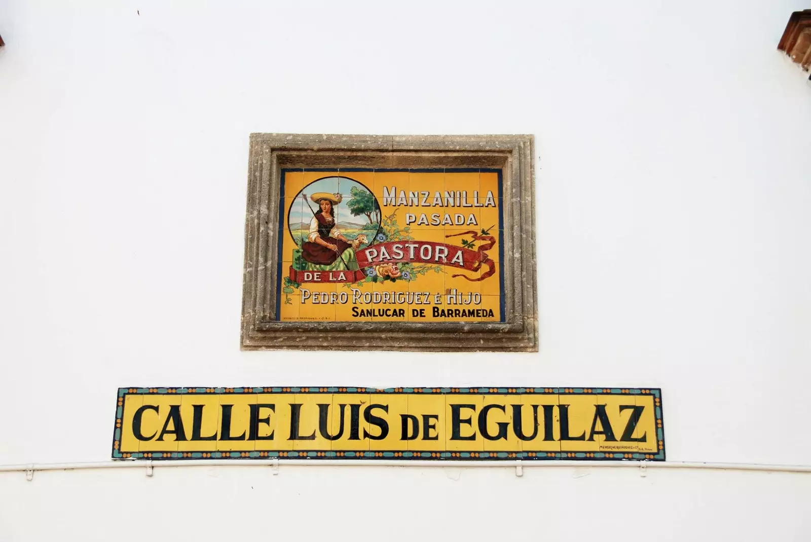 Manzanilla advertisement in Sanlúcar de Barrameda.